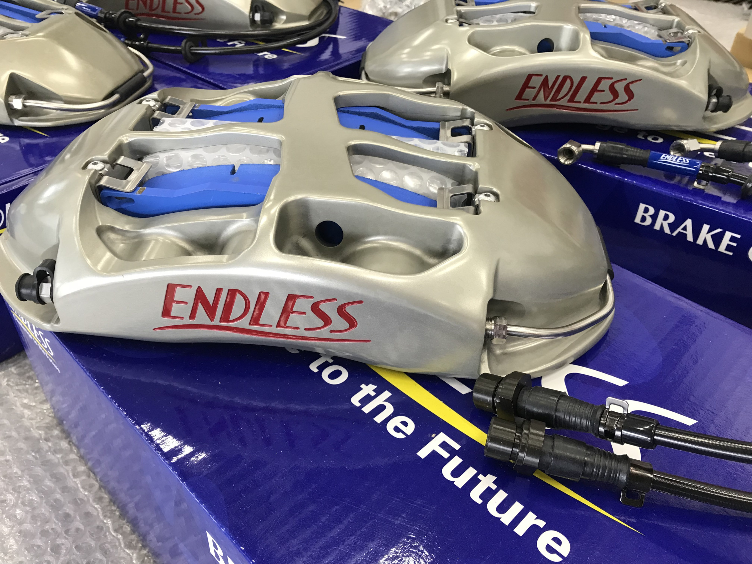 GRヤリス エンドレスさん MONO6RALLY キャリパーキット | GR Garage | ネッツトヨタ石川